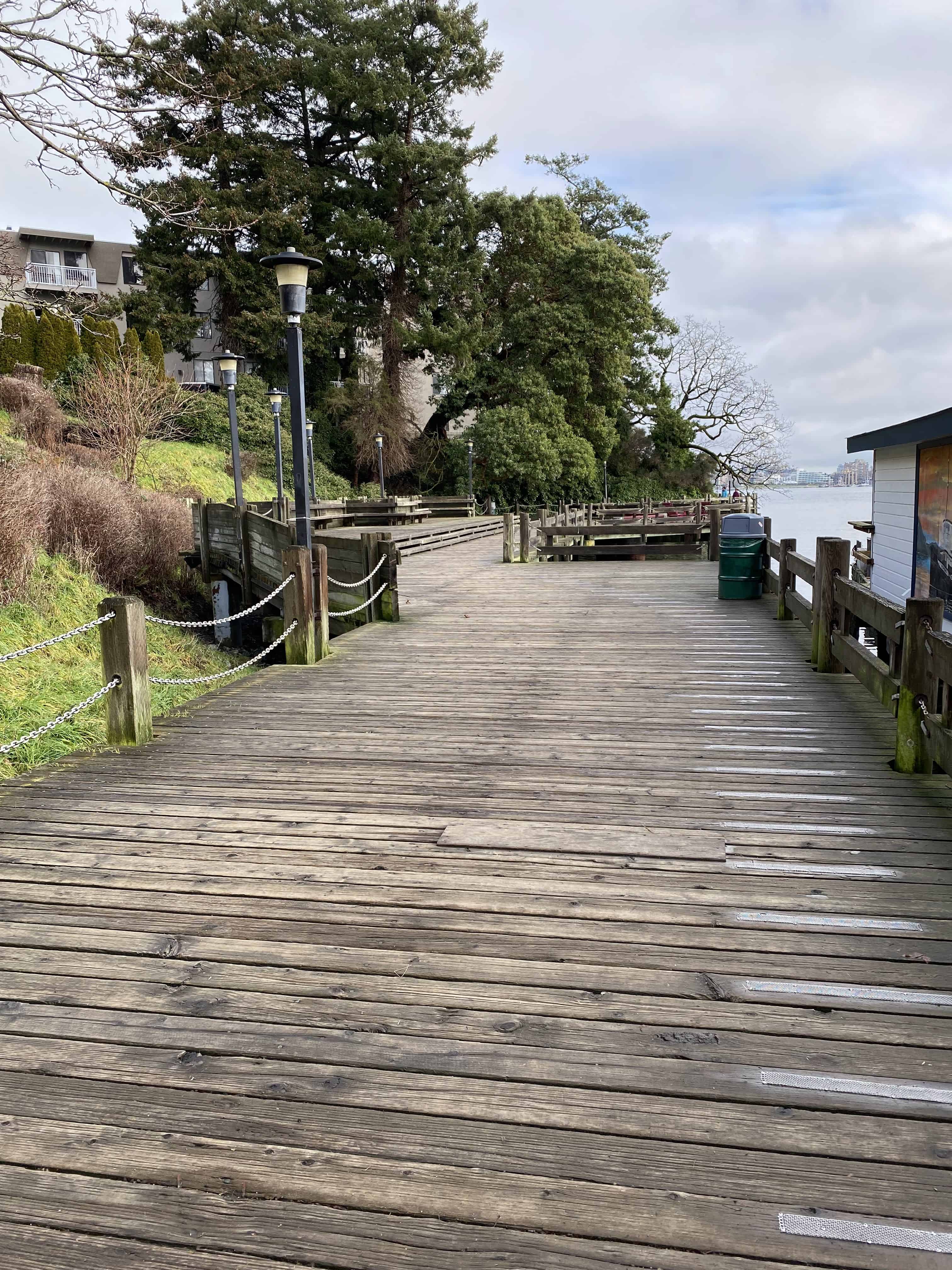 Best Walks in Victoria BC - Westsong Walkway - OnderTravel.com